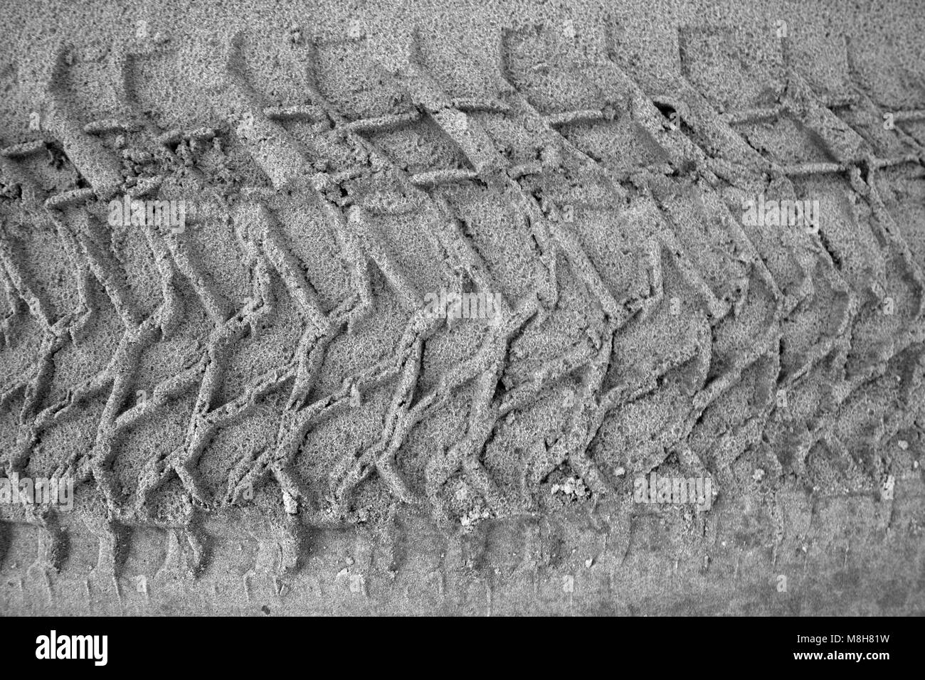 Wheel tracks on dirt tyre vehicle way Stock Photo - Alamy