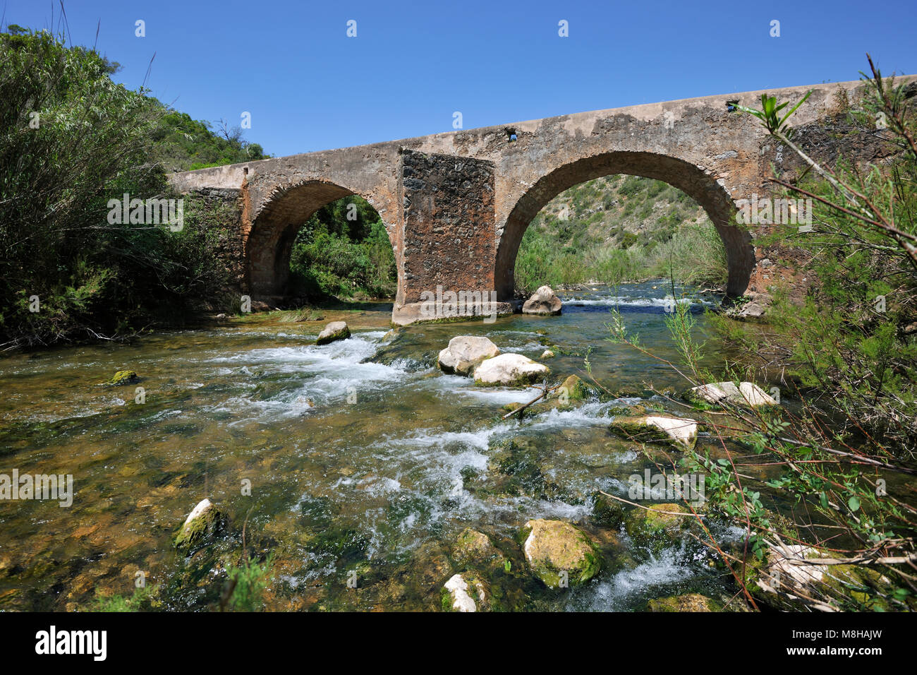 Medieval bridge in Paderne. Algarve, Portugal Stock Photo - Alamy