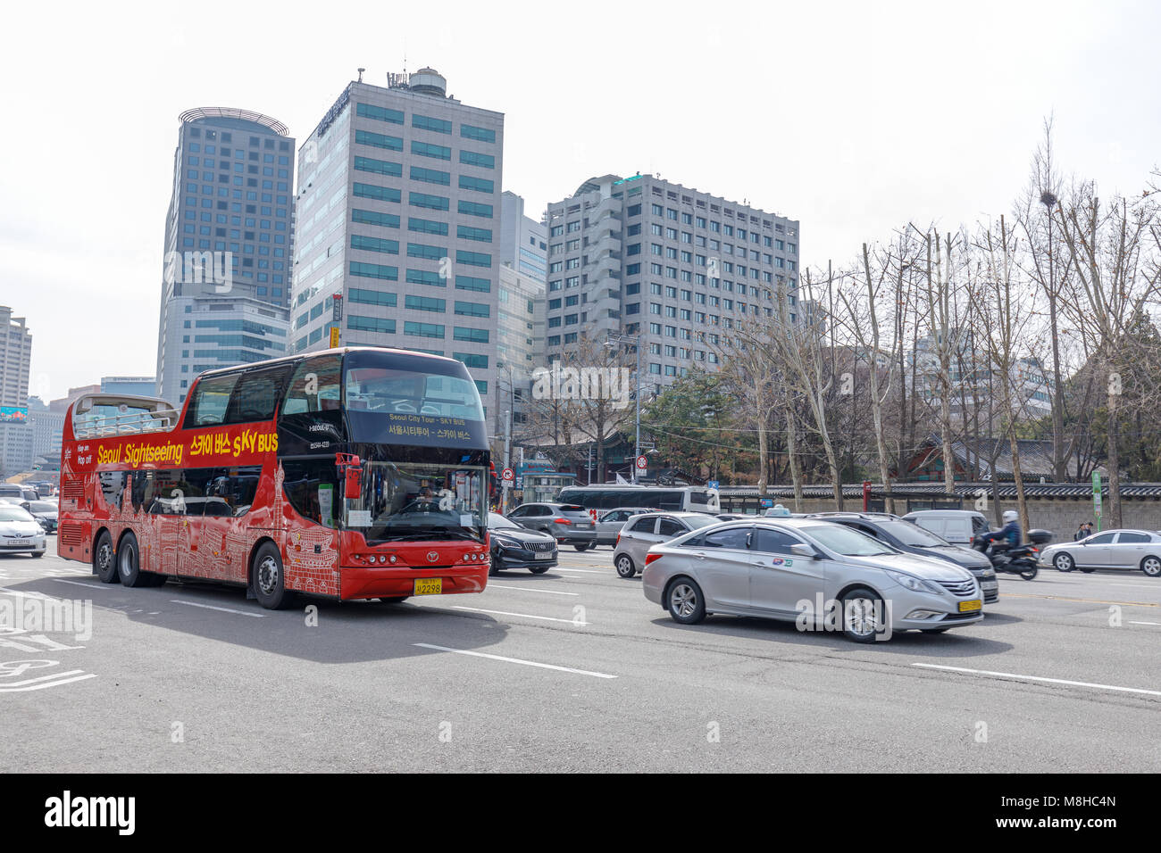 Public bus seoul south korea hi-res stock photography and images - Alamy