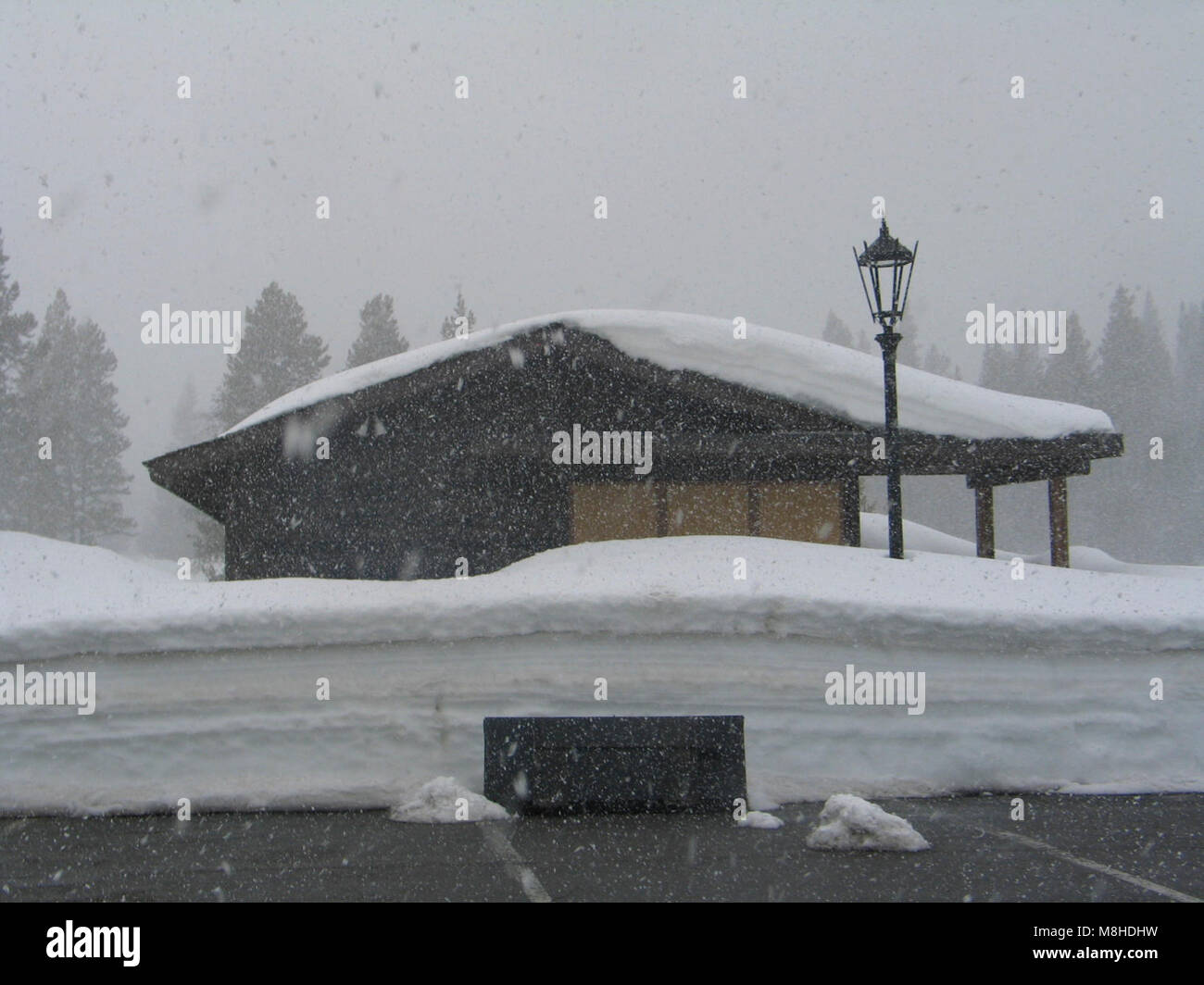 Yellowstone national park post office hi-res stock photography and ...