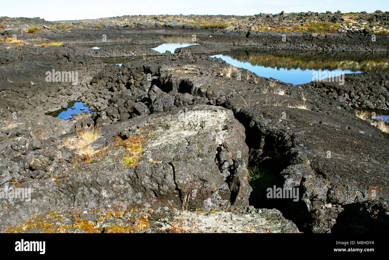 Lost Jim Lava FLow and Rain Ponds. Pressure ridges and other ...
