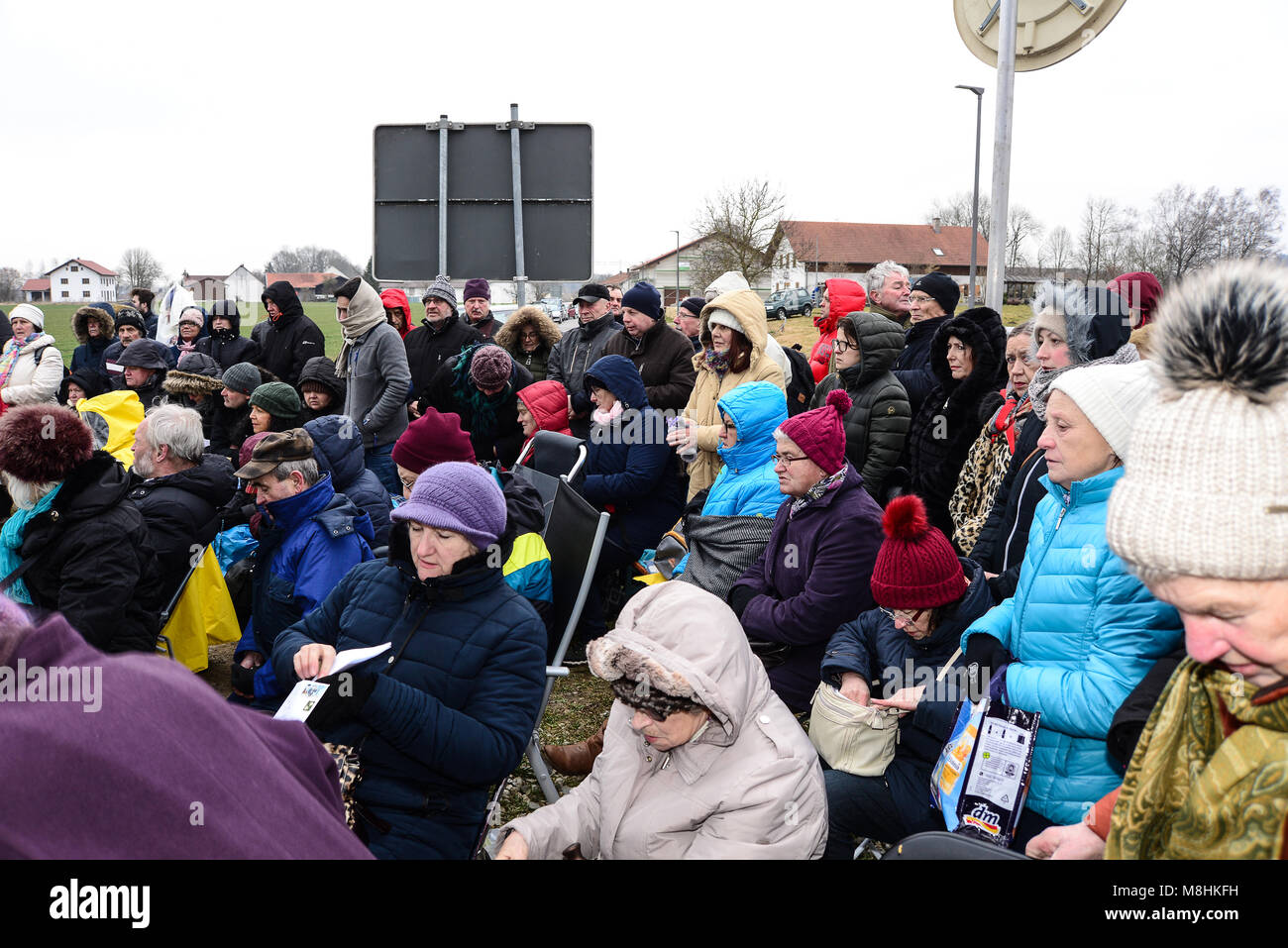 Unterflossing, Germany, 17 Mar 2018. Followers of italian mystic ...