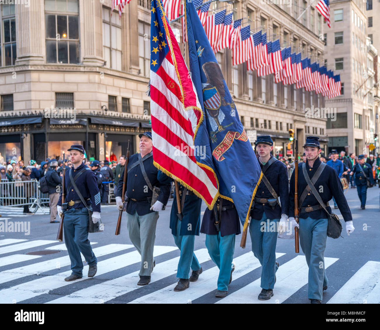 New York, USA, 17 Mar 2018. Men with traditional US Army uniforms of ...