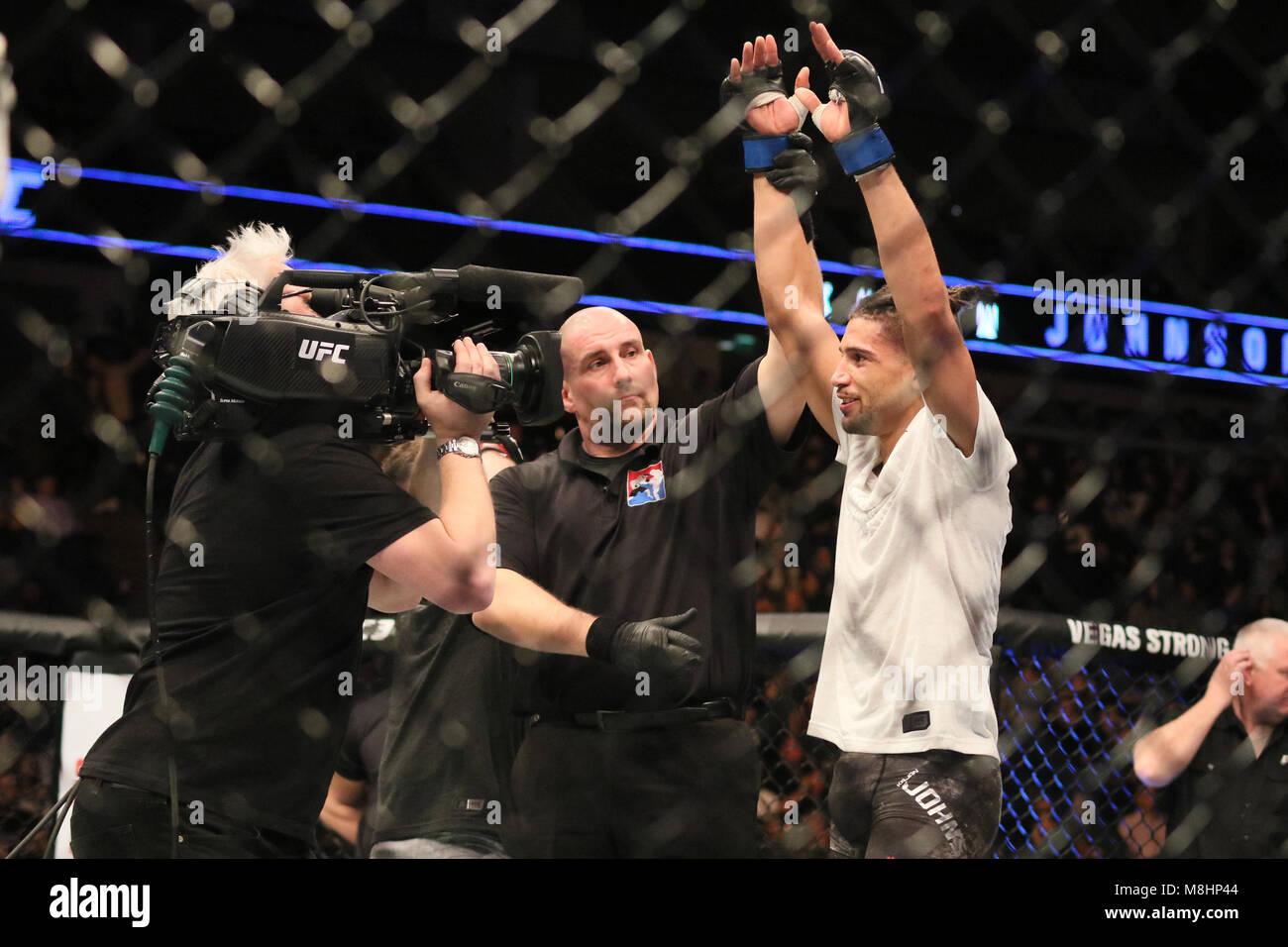 Kajan Johnson (Blue Corner) defeats Stevie Ray (Red Corner) via judges ...