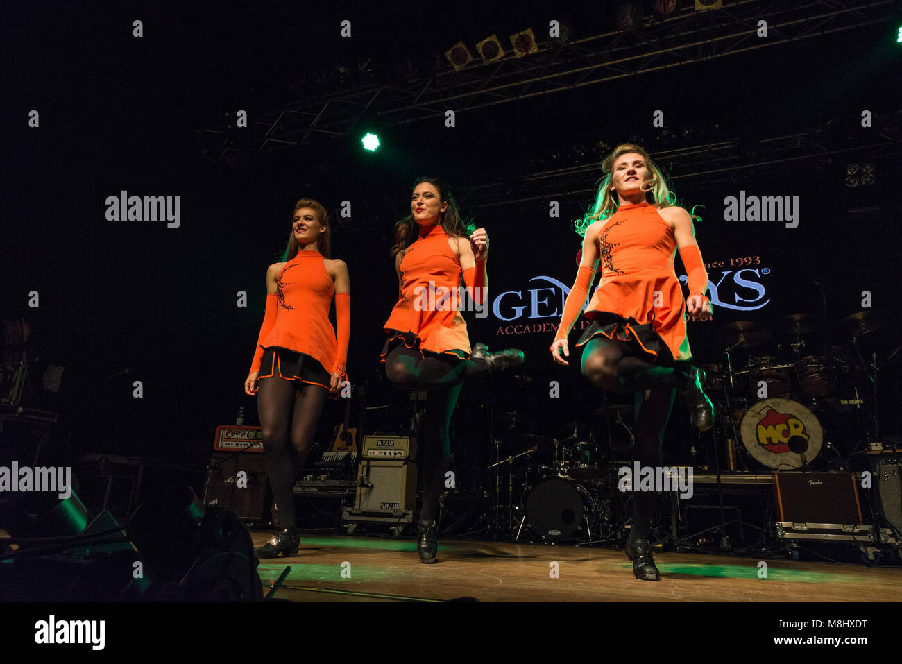 Irish man dancing dancer dance hi-res stock photography and images - Alamy