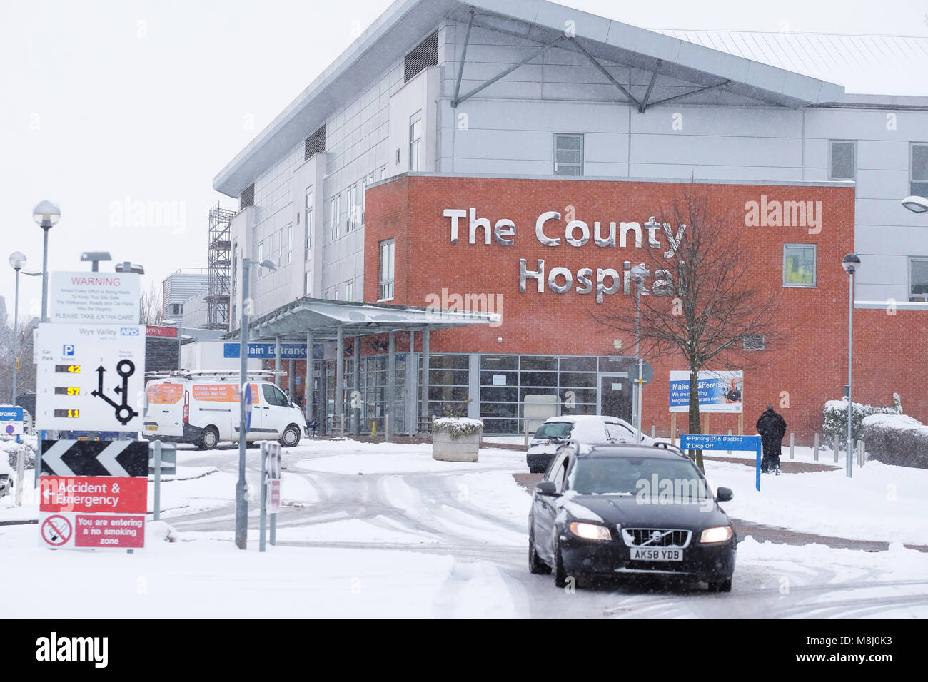 Hospital disruption hi-res stock photography and images - Alamy