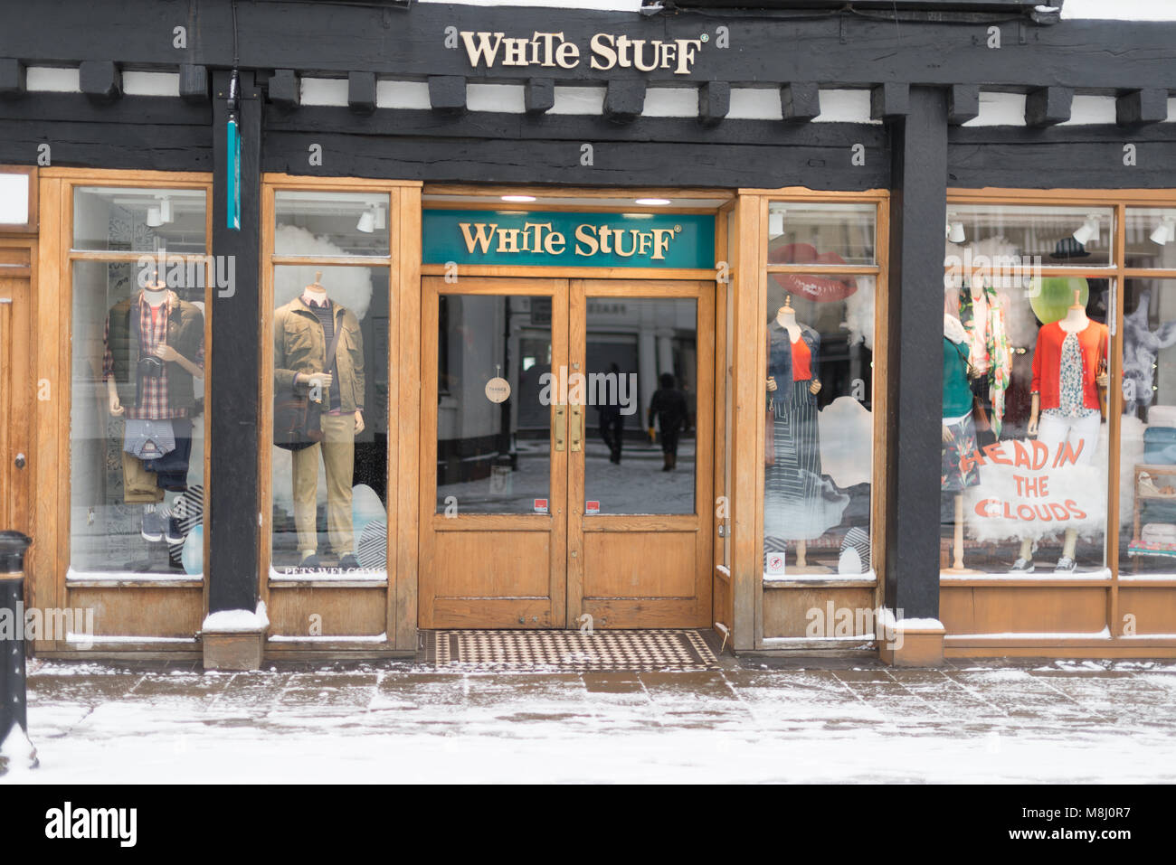White stuff shop front hi-res stock photography and images - Alamy