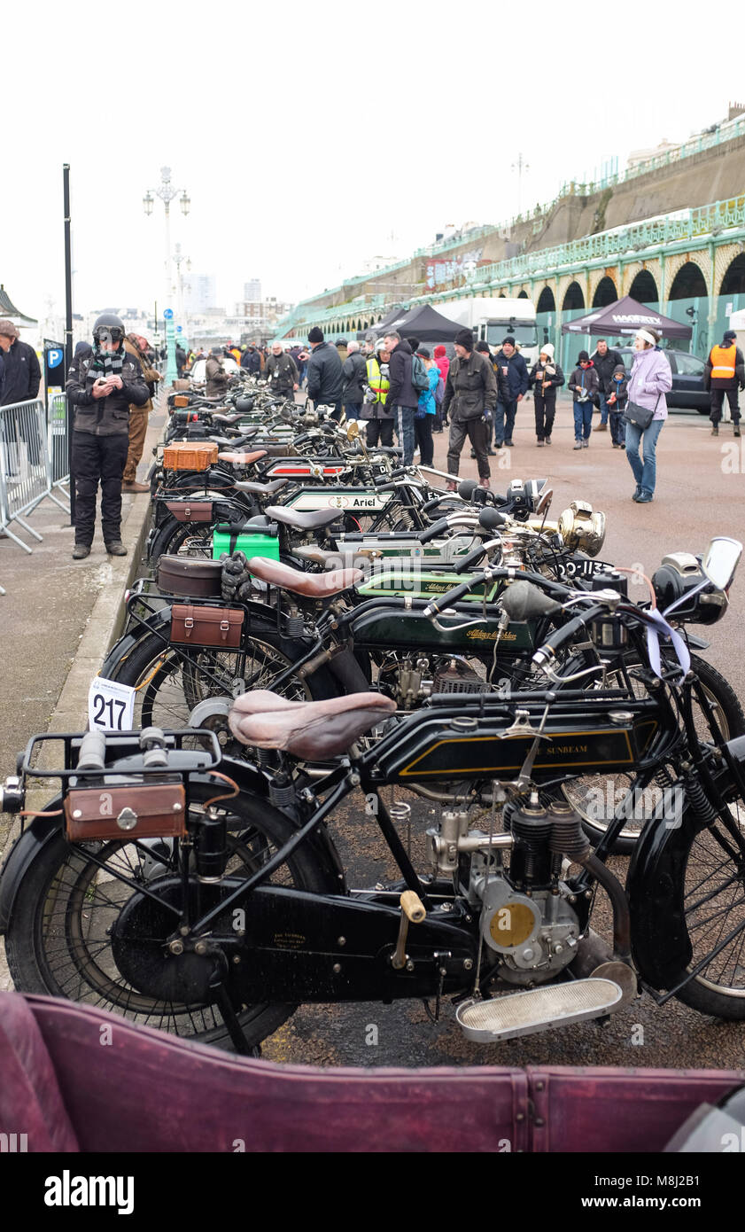 London to brighton run hi-res stock photography and images - Alamy