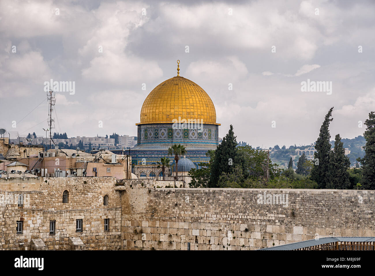 Mousque of Al-aqsa (Dome of the Rock) in Old Town - Jerusalem, Israel ...