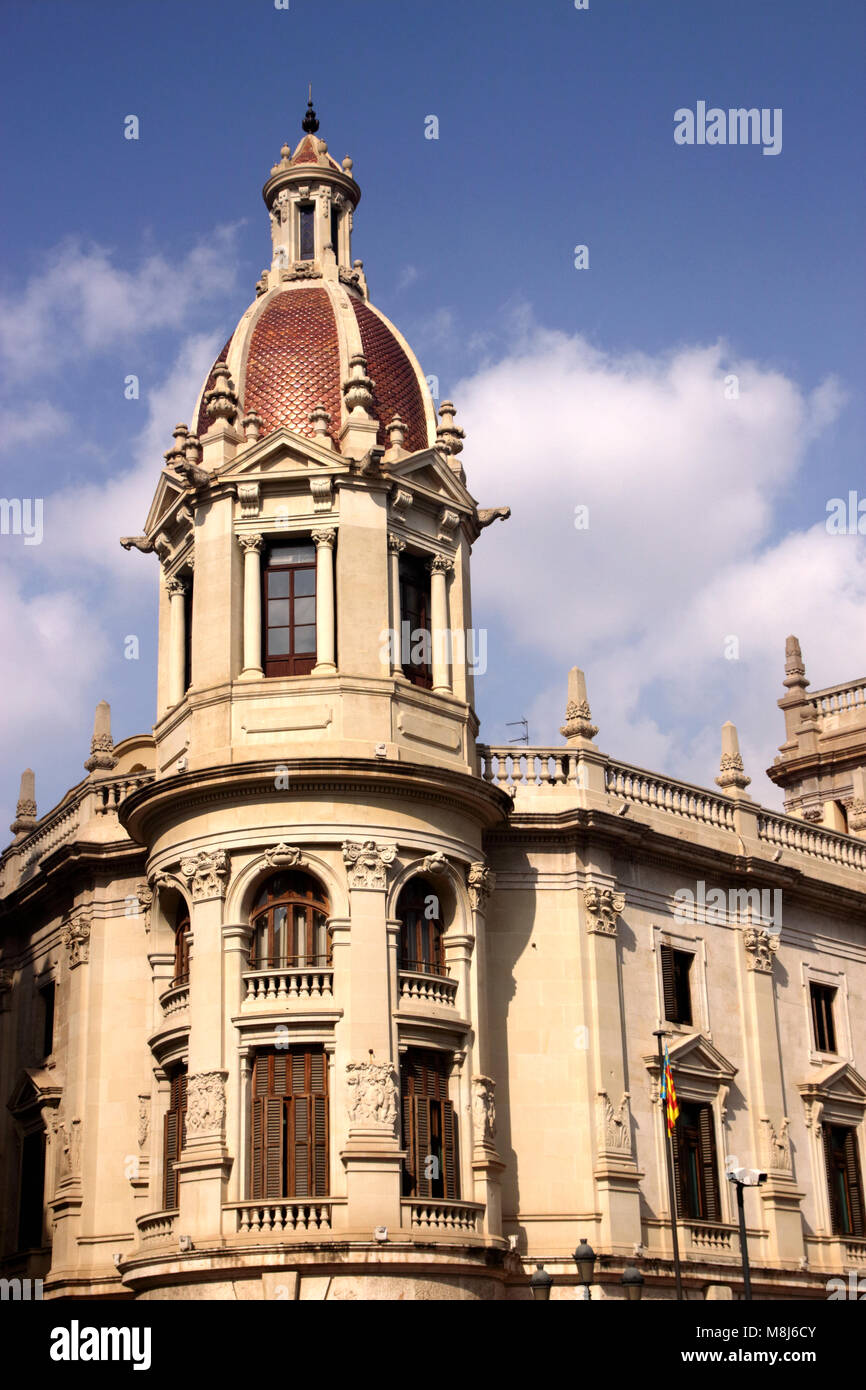 Valencia city hall building hi-res stock photography and images - Alamy