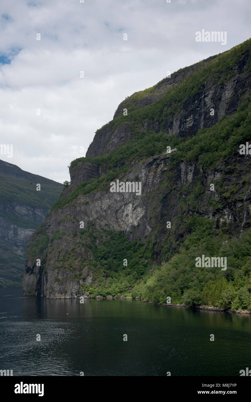 The Skageflå mountain farm is situated 250 meter above Geiranger fjord ...