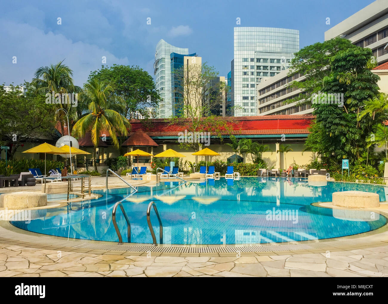 Marina bay sands singapore pool sunny hi-res stock photography and ...