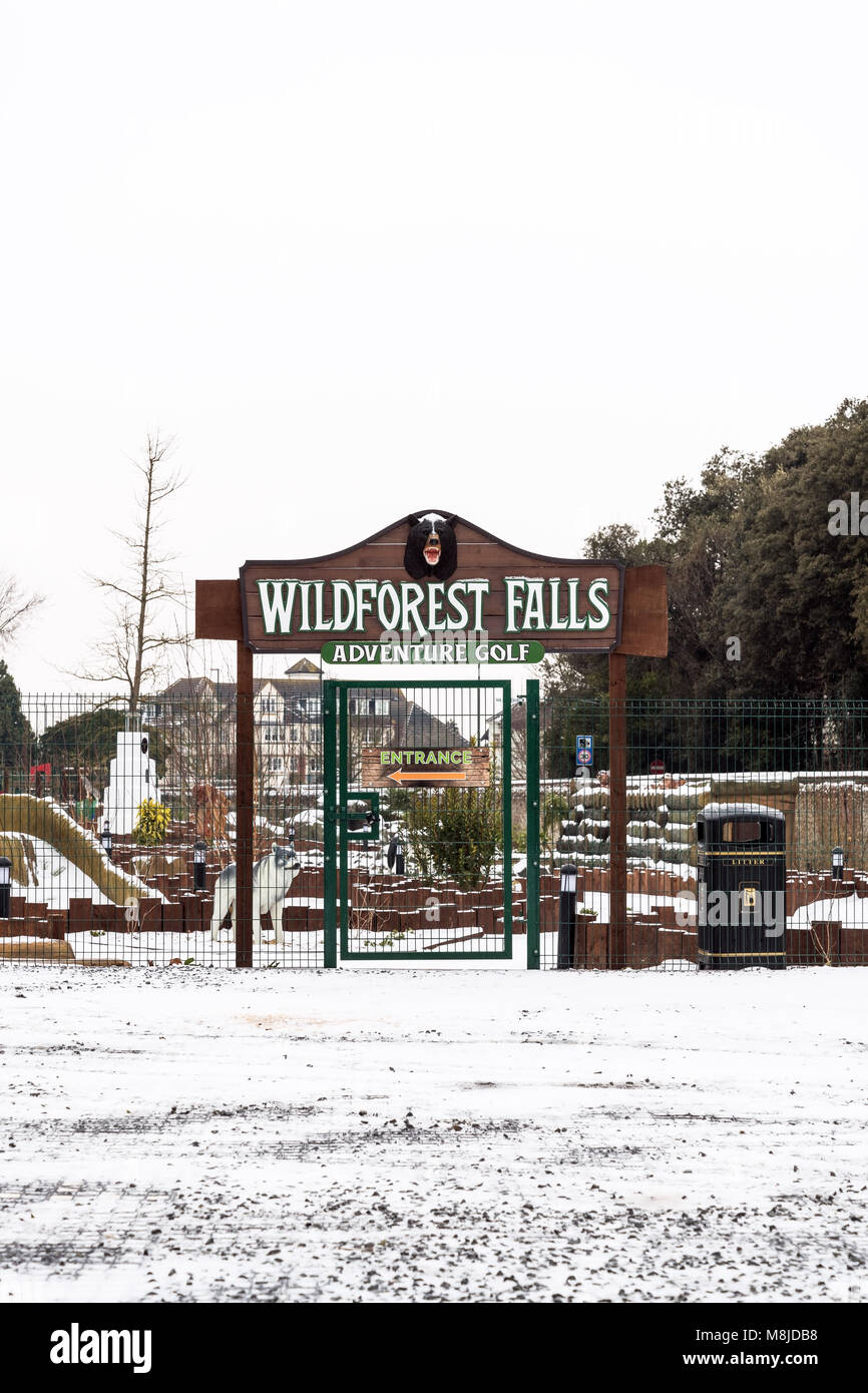 Snow at Hotham Park, Bognor Regis, West Sussex Stock Photo - Alamy