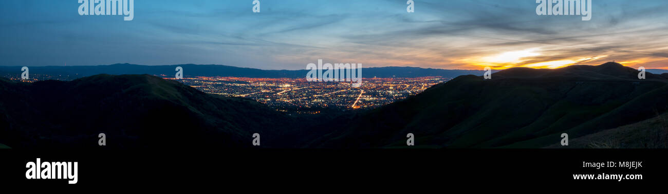 Downtown palo alto hi-res stock photography and images - Alamy