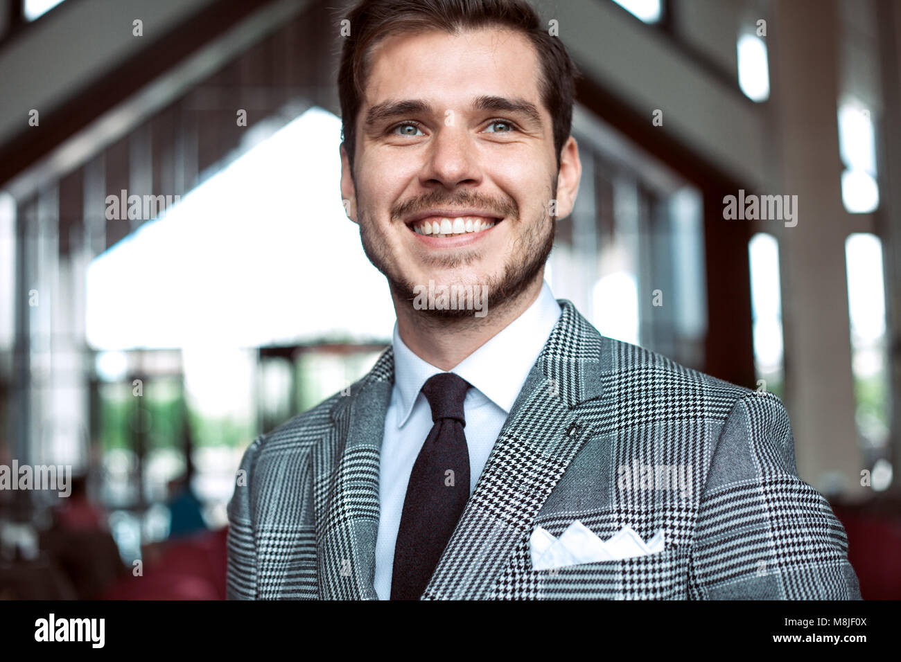 Smartly dressed male model hi-res stock photography and images - Alamy