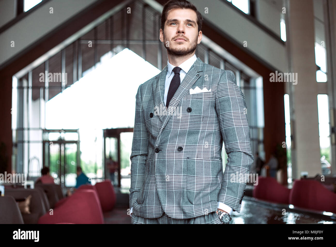 Smartly dressed male model hi-res stock photography and images - Alamy