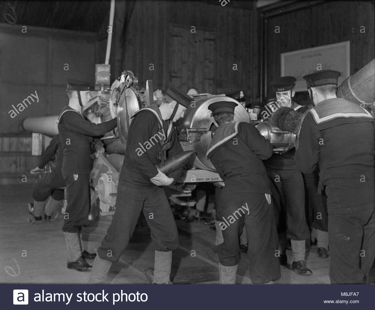 Hms Raleigh Stock Photos & Hms Raleigh Stock Images - Alamy