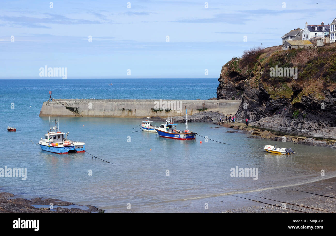 Doc martin location hi-res stock photography and images - Alamy