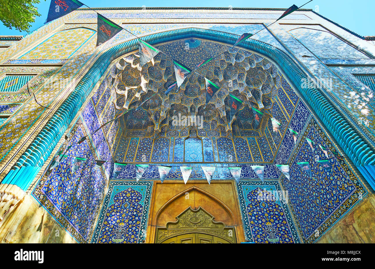 Muqarnas vault High Resolution Stock Photography and Images - Alamy