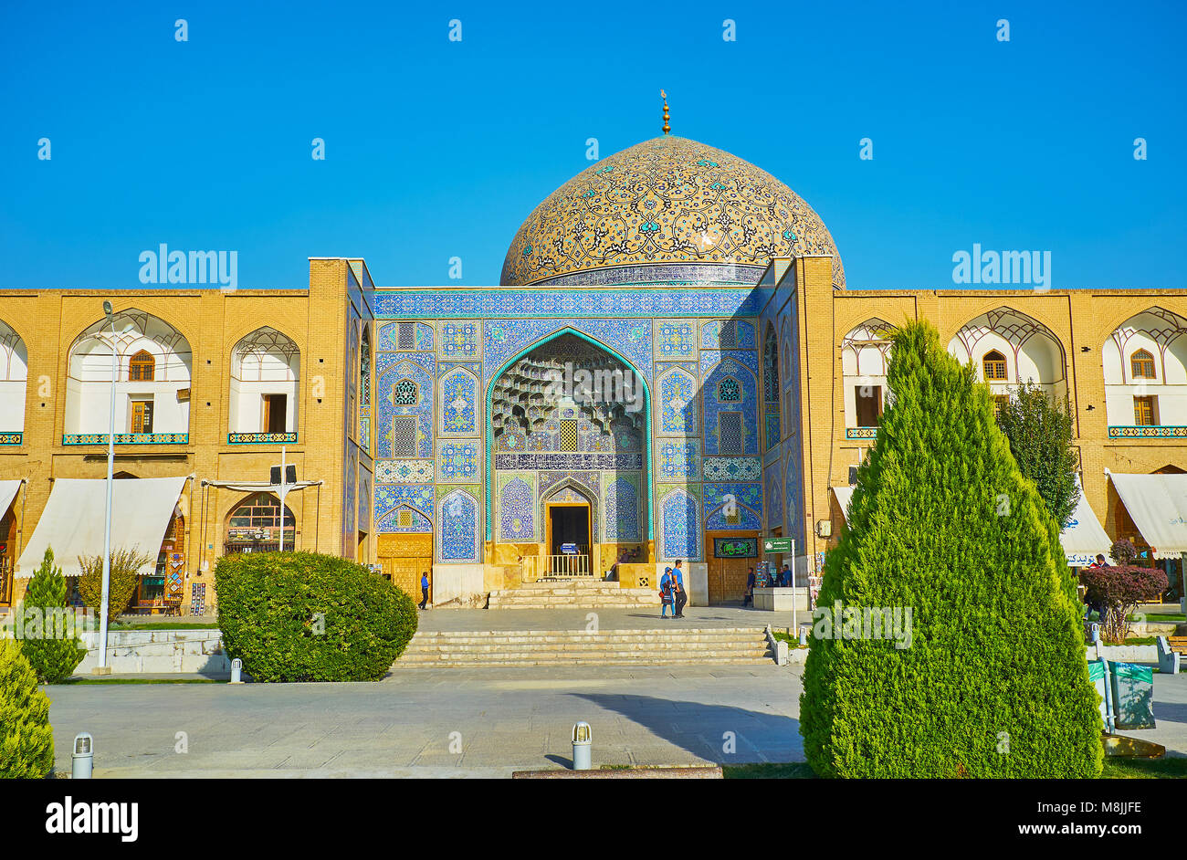 ISFAHAN, IRAN - OCTOBER 20, 2017: The scenic Naqsh-e Jahan Square with ...