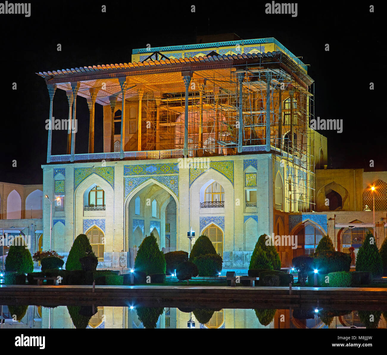 The late evening is the perfect time to enjoy the beauty of medieval ...