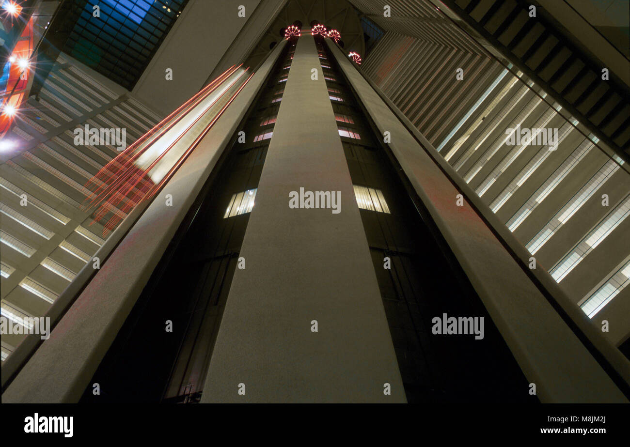 Glass Elevator Exterior High Resolution Stock Photography and Images ...