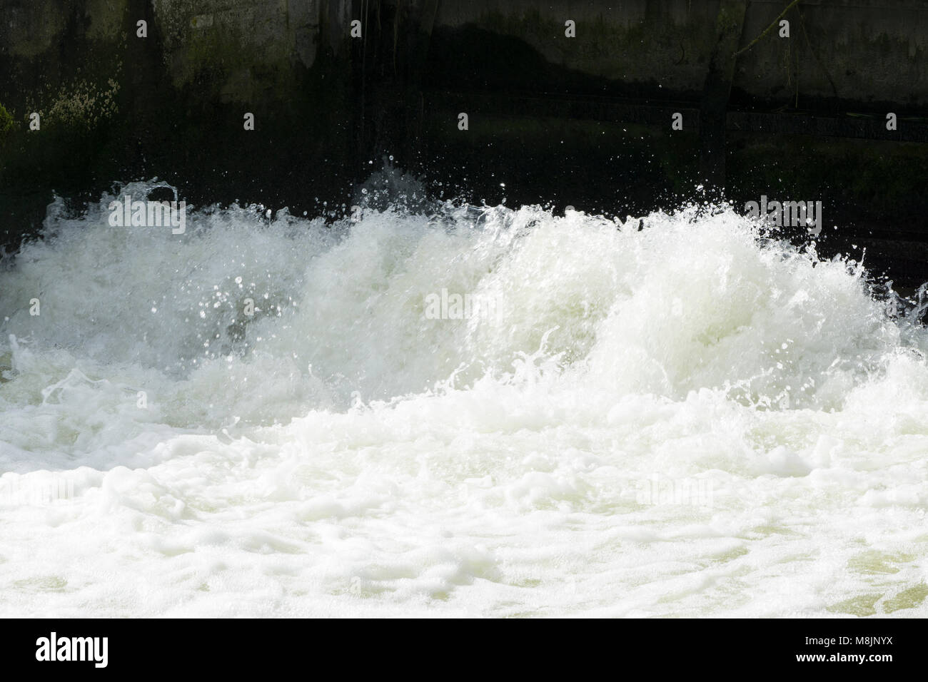 Water flowing with force hi-res stock photography and images - Alamy