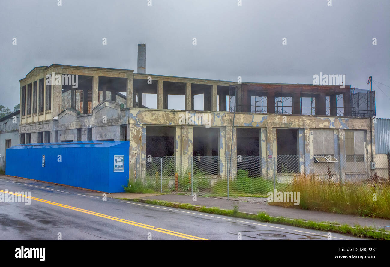 Abandon historic paint factory Stock Photo - Alamy