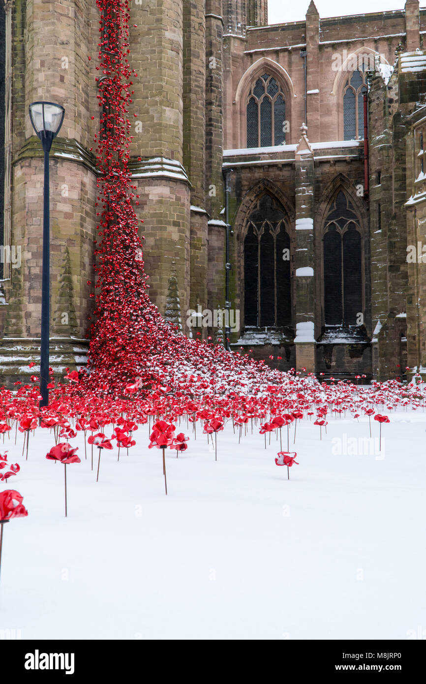 Weeping window poppy sculpture hi-res stock photography and images - Alamy