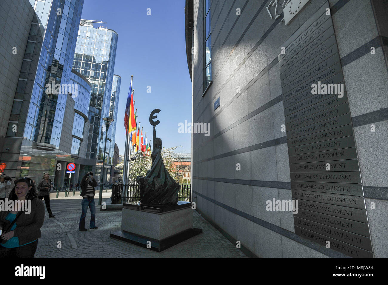 Altiero Spinelli building, bronze statue Europe from 1993 by May ...
