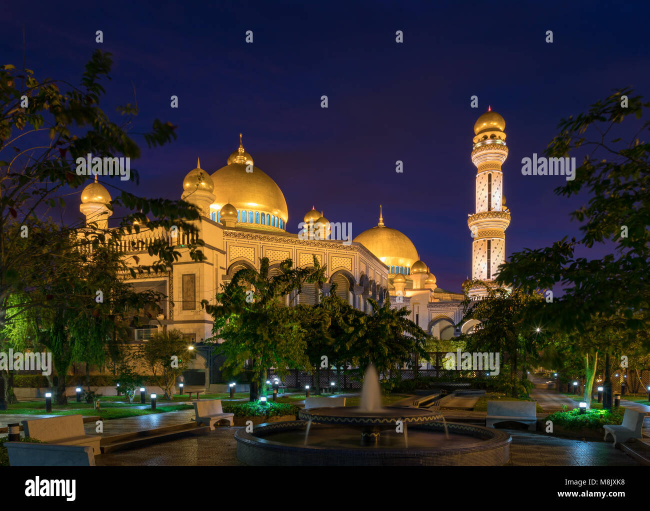 Brunei Darussalam Bandar Seri Begawan Sultan Omar Ali Saifuddien Mosque ...