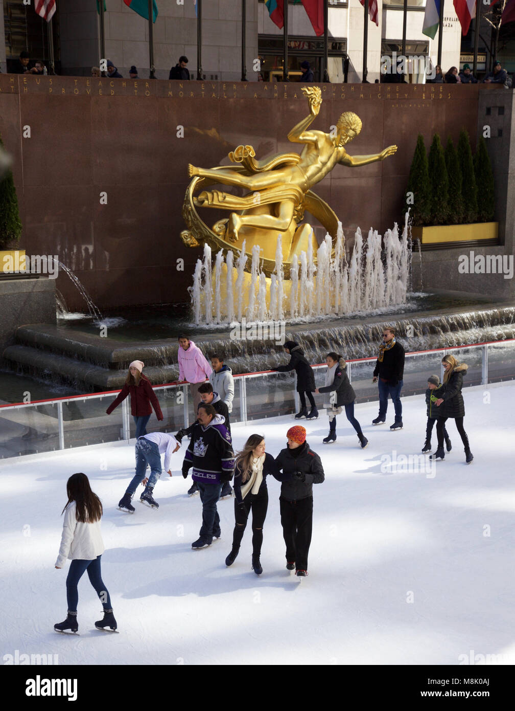 Rockefeller center ice rink hi-res stock photography and images - Alamy
