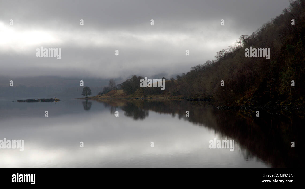 Scottish loch lake hi-res stock photography and images - Alamy
