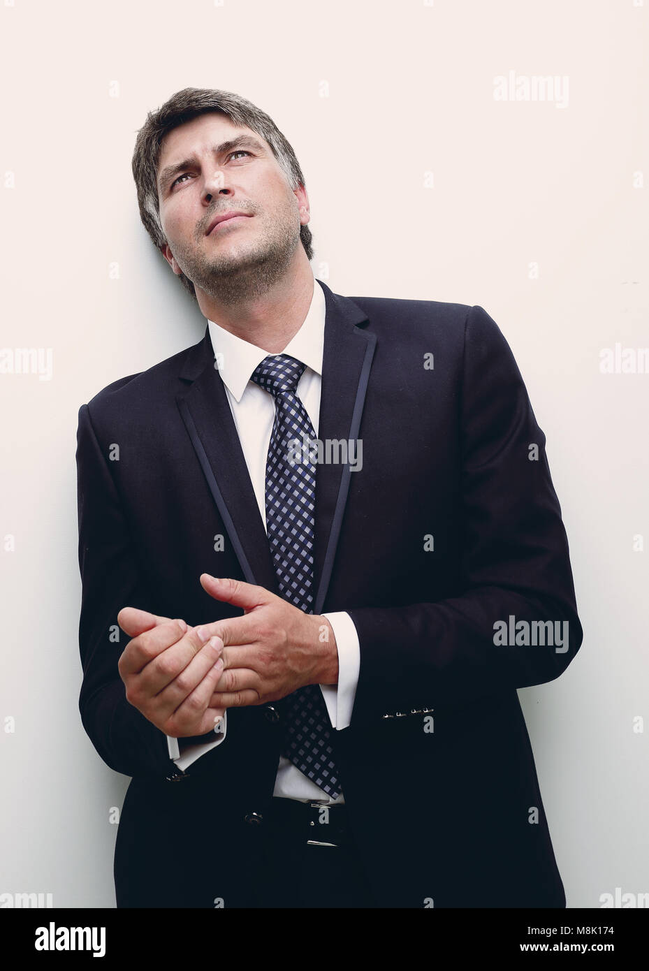 Portrait of a friendly businessman Stock Photo - Alamy