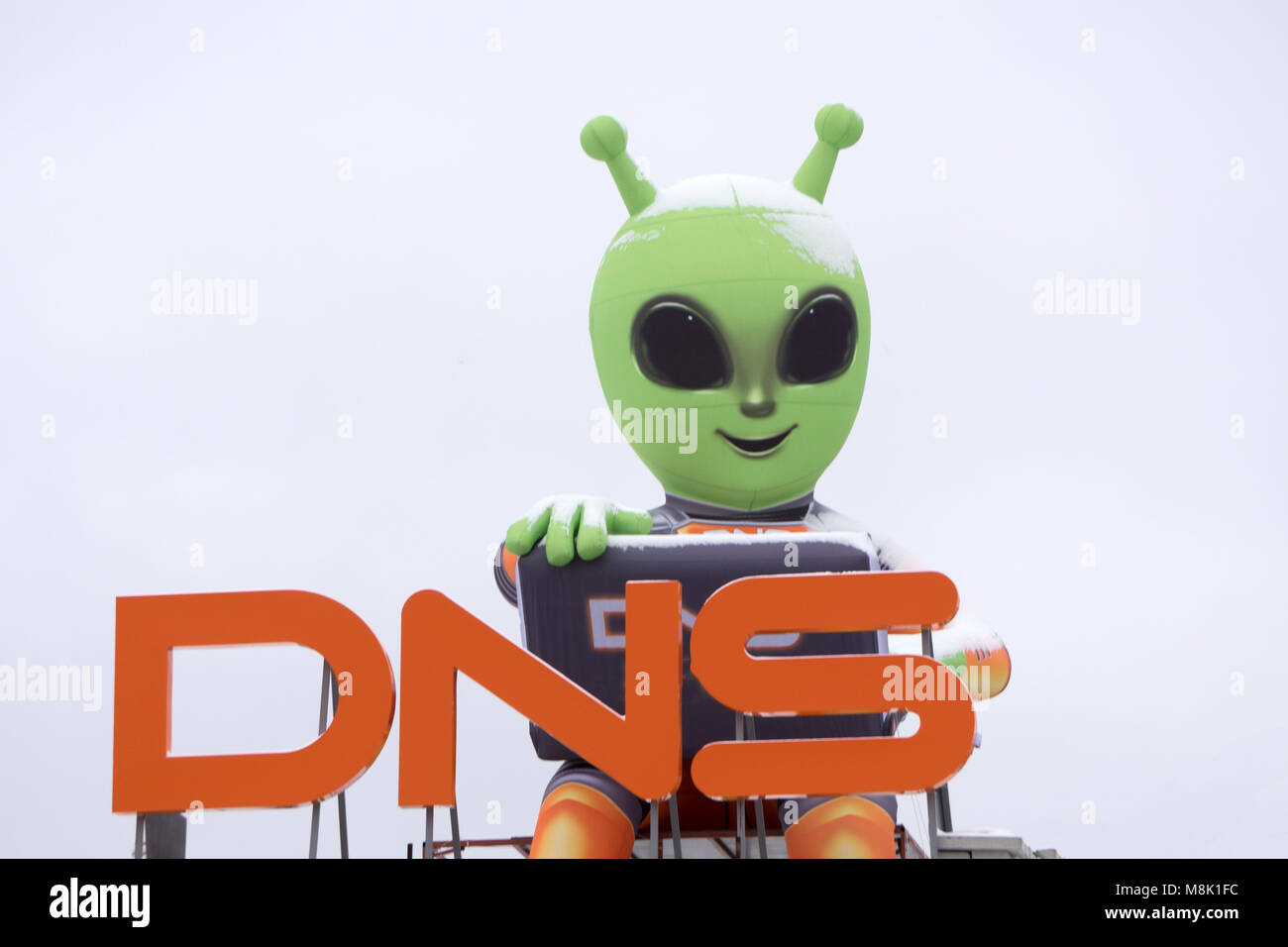 DNS Domain Name System acronym on colorful sticky notes Stock Photo - Alamy