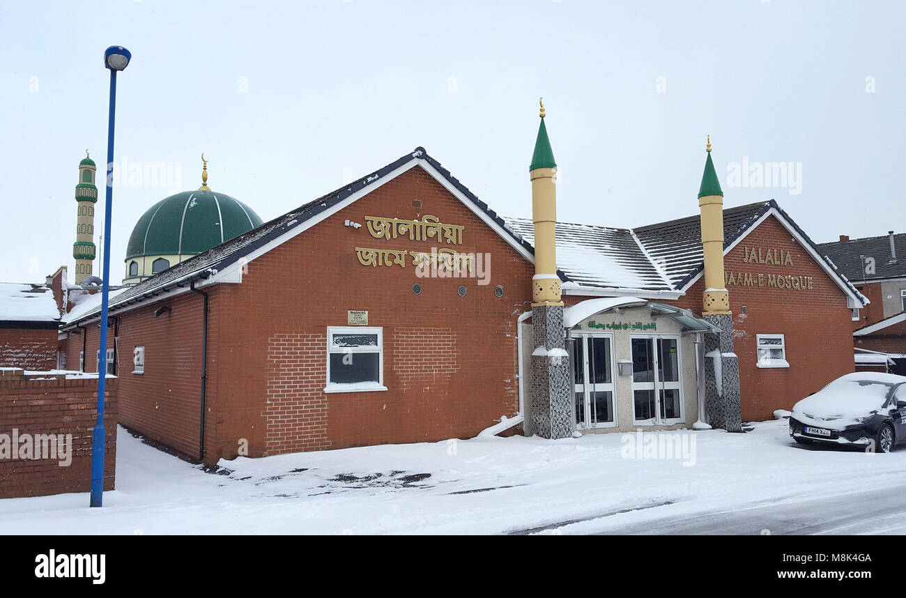 A snow-covered mosque in Rochdale, as the wintry snap dubbed the "mini ...