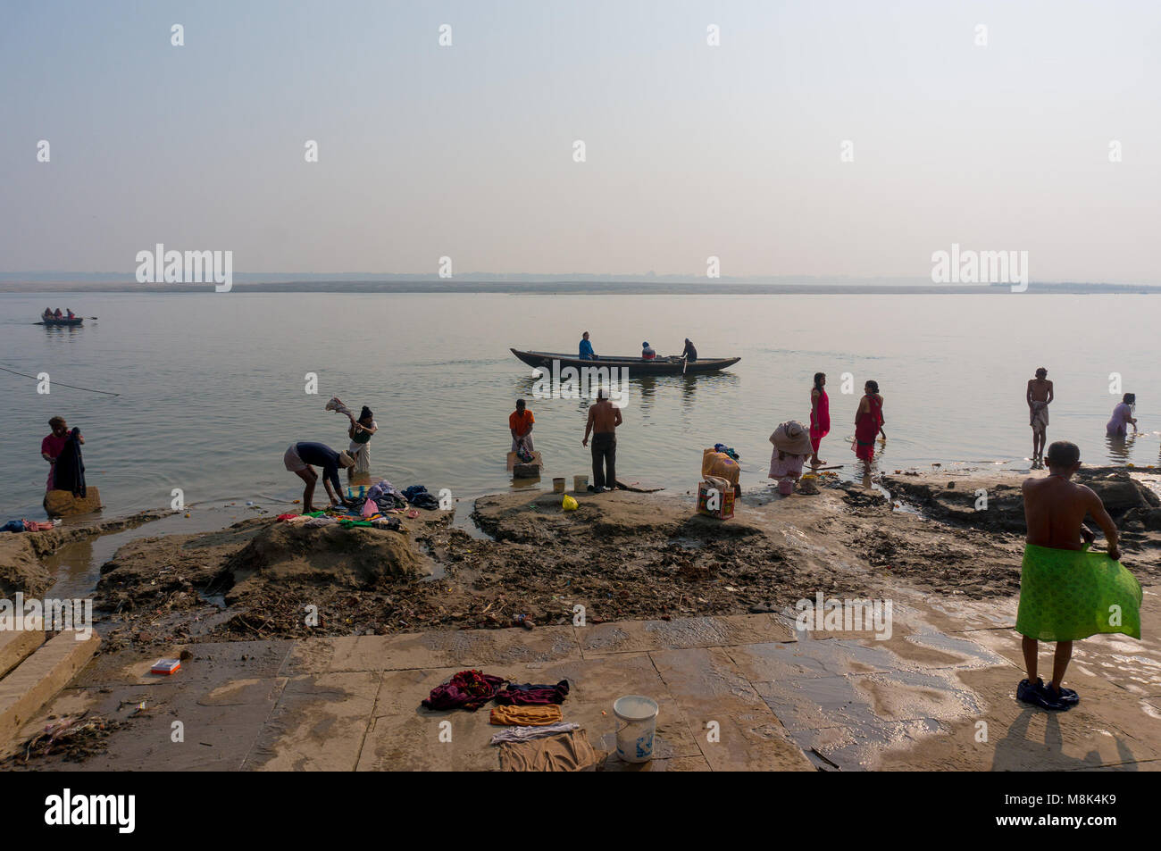Women wash clothes bath river hi-res stock photography and images - Alamy