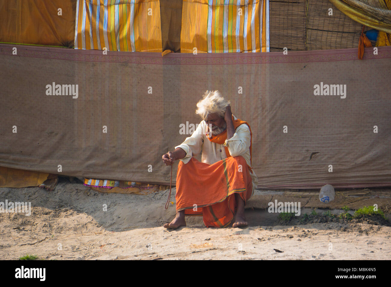 India hermit hi-res stock photography and images - Alamy
