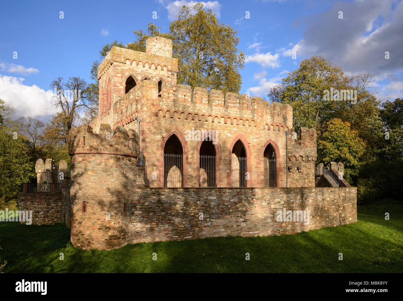Moosburg, im Schlosspark Biebrich, Rheingau, Hessen, Deutschland Stock ...