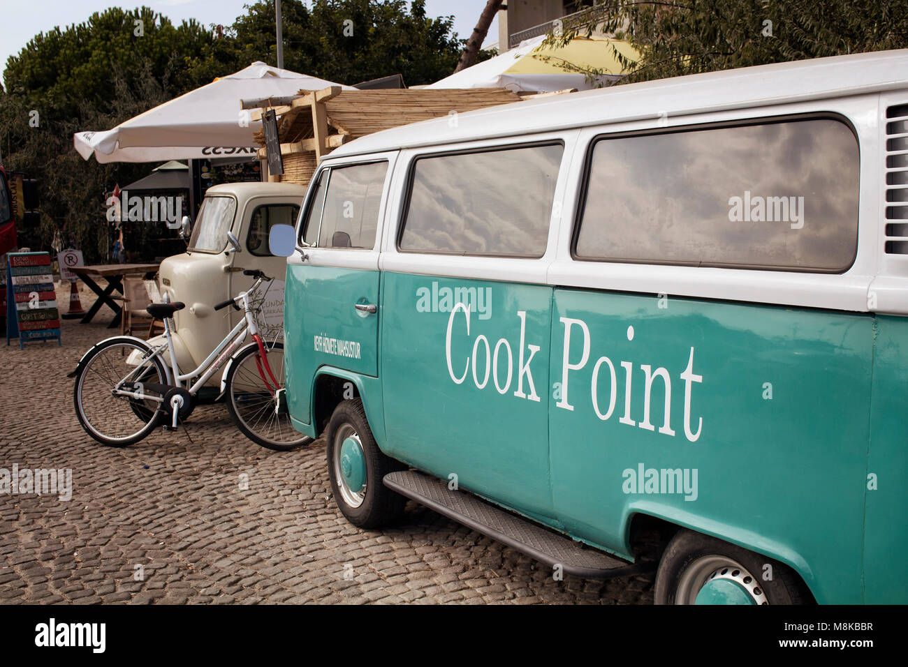 Classic mini van hi-res stock photography and images - Alamy