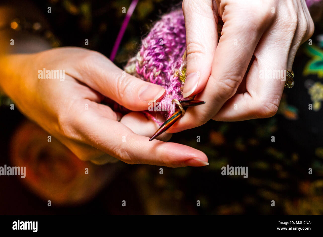 Hands crafting hi-res stock photography and images - Alamy