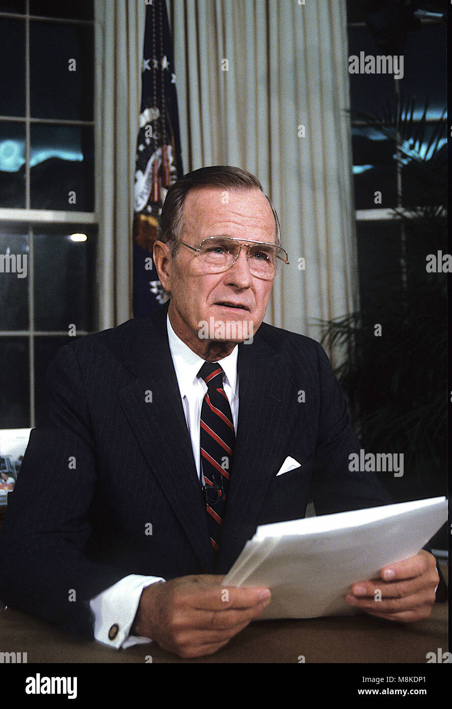 Nuclear arms reduction hi-res stock photography and images - Alamy