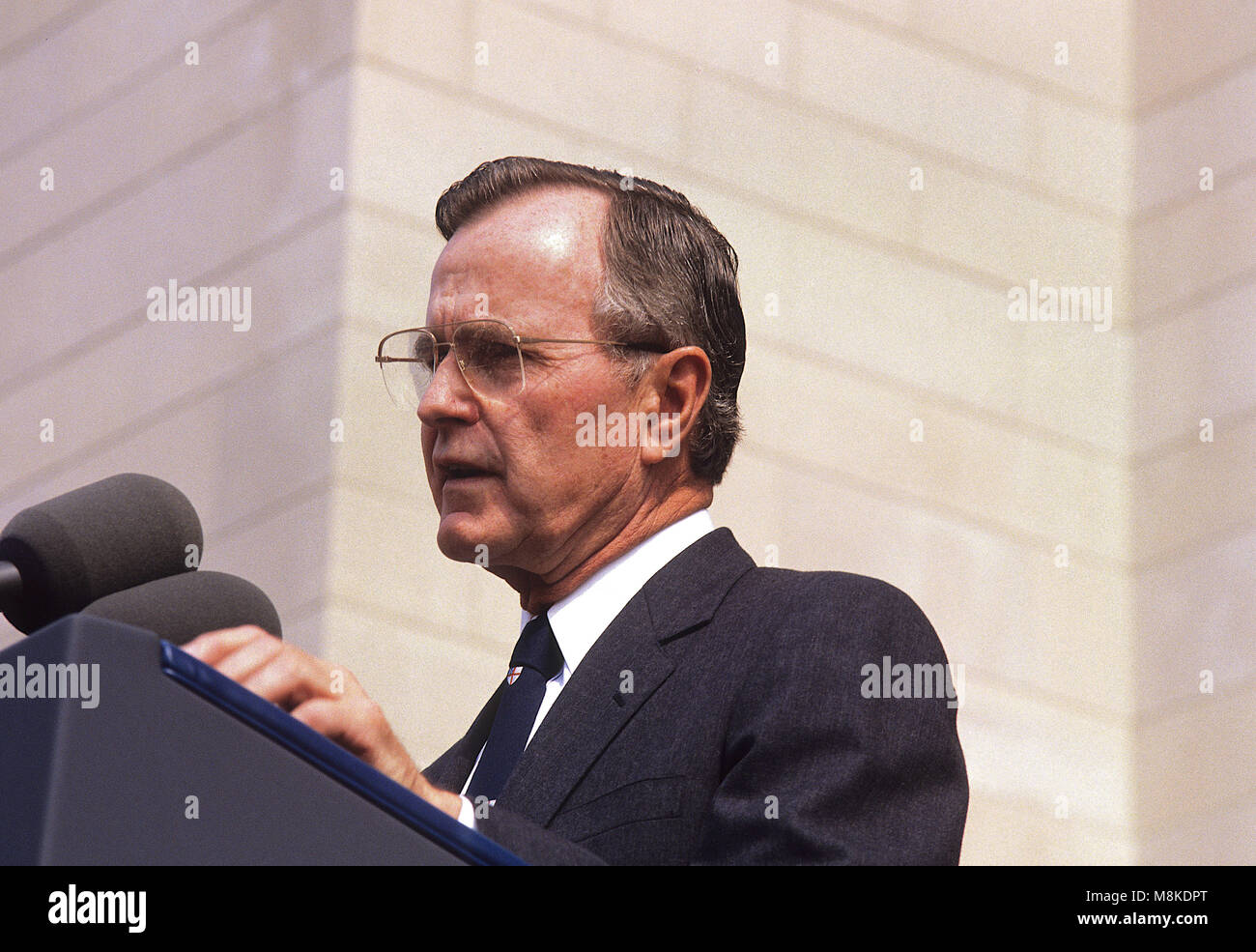 Washington DC., USA, September 29, 1990 President George H.W. Bush ...