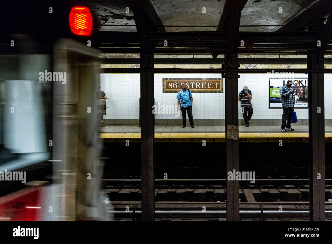 86th street subway station mosaic tile sign hi-res stock photography ...