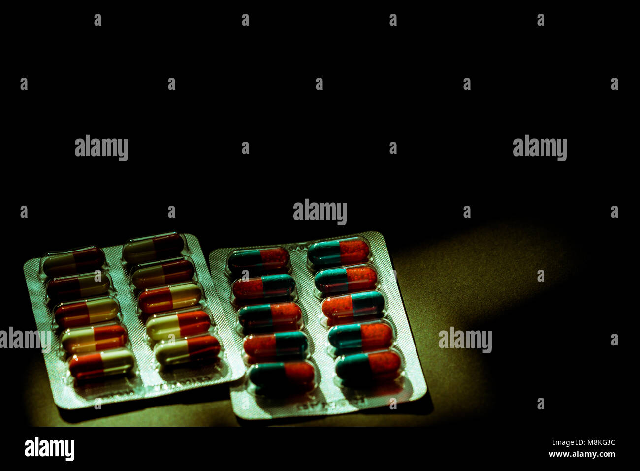 Penicillin medicine hi-res stock photography and images - Alamy