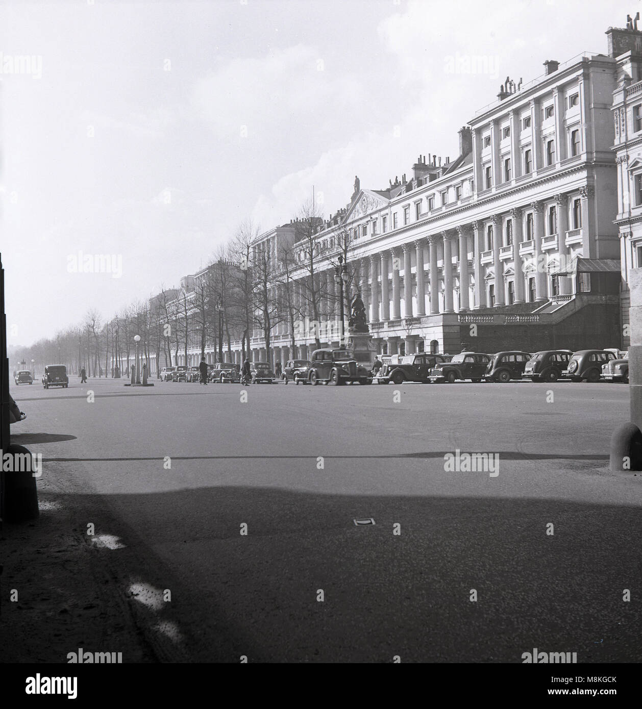 1950s London Road High Resolution Stock Photography and Images - Alamy
