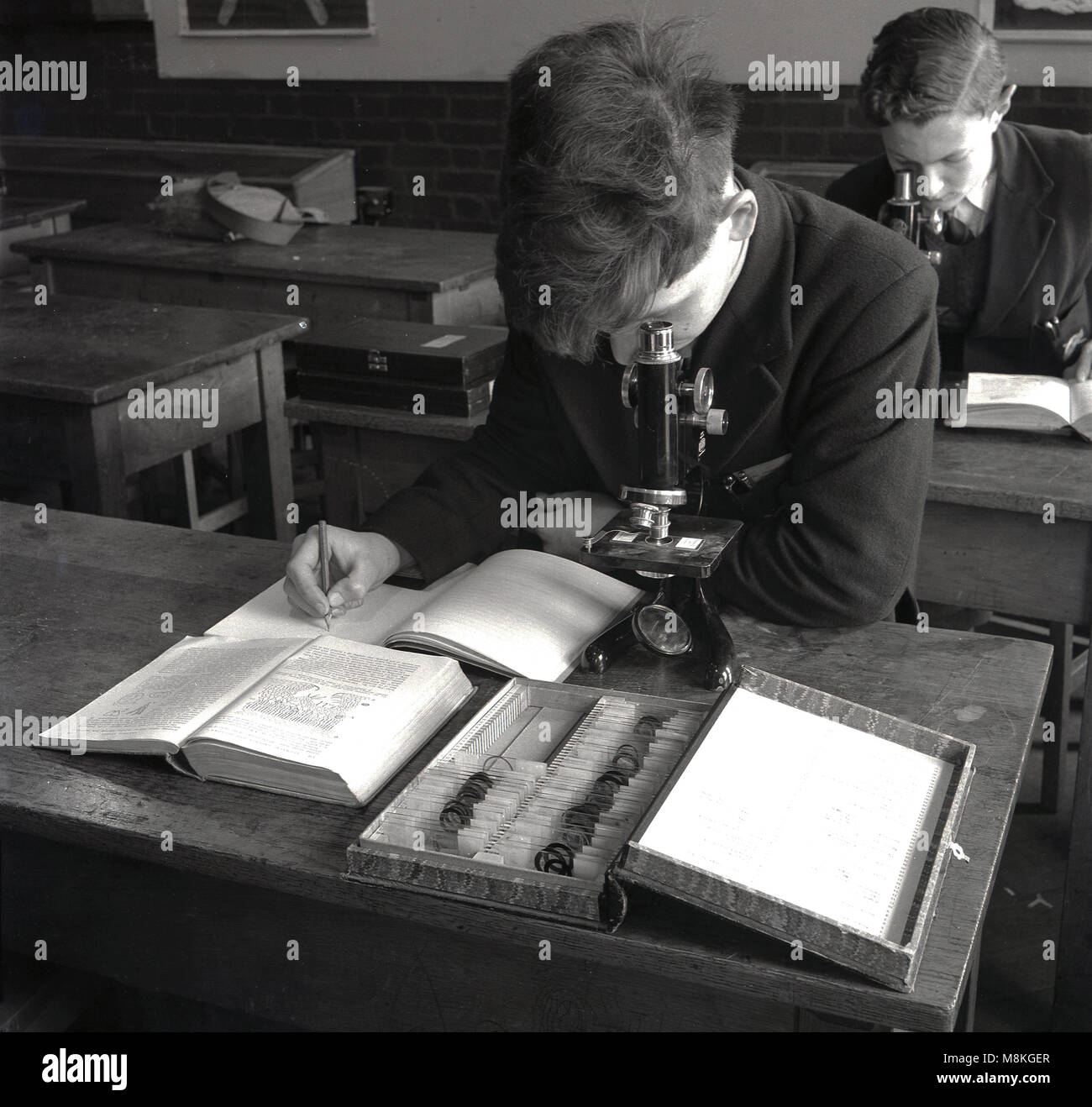 1950s classroom hi-res stock photography and images - Alamy
