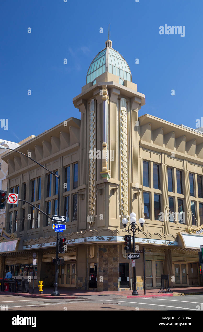 Reading Cinemas Gaslamp 15, Fifth Avenue, San Diego's Gaslamp Quarter ...