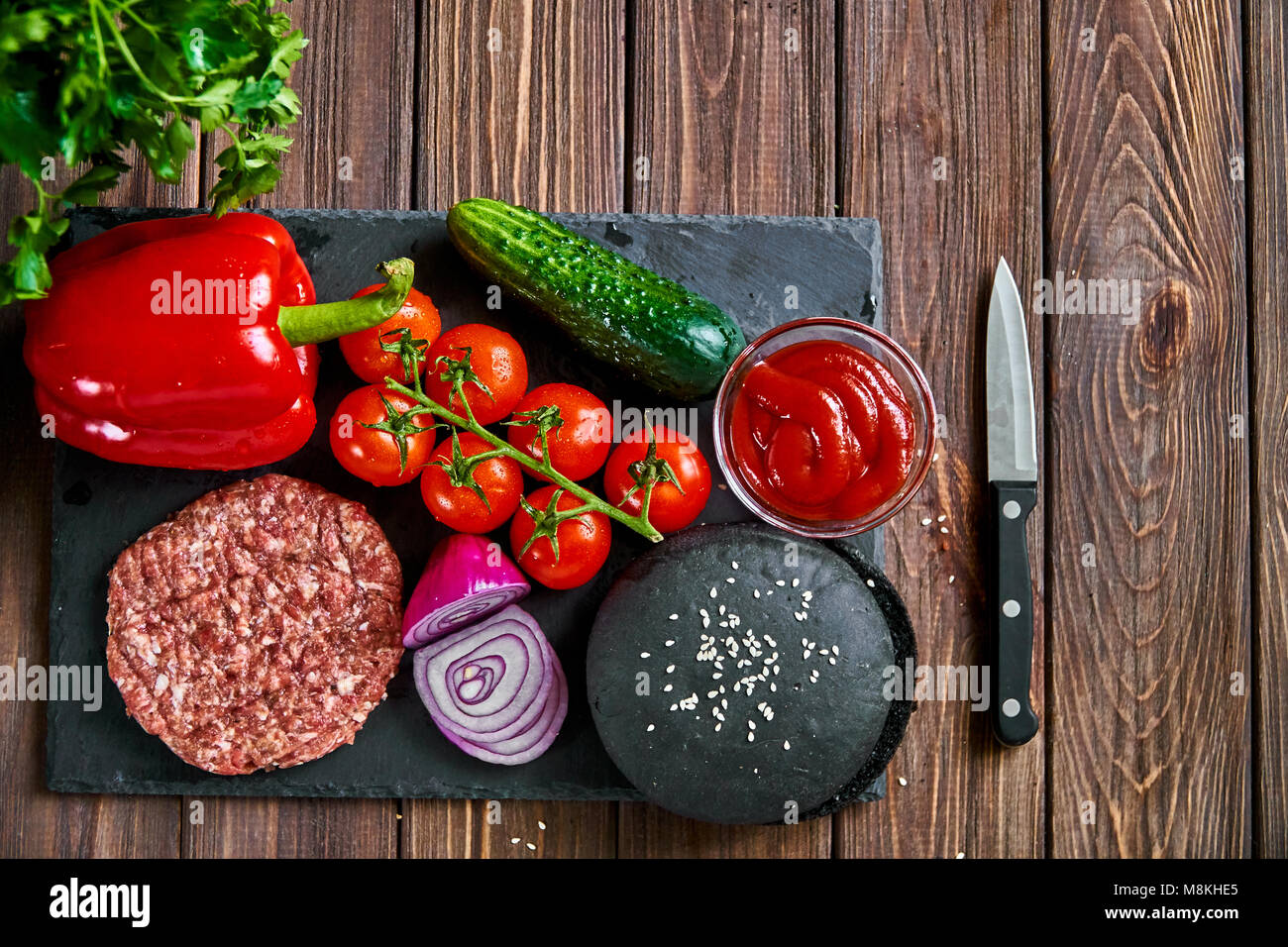 Preparation of burger Stock Photo - Alamy