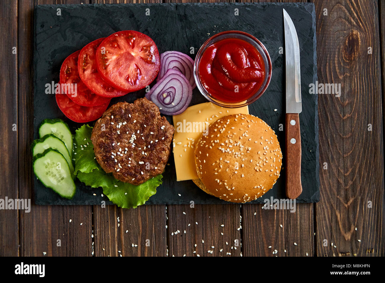 Preparation of burger Stock Photo - Alamy